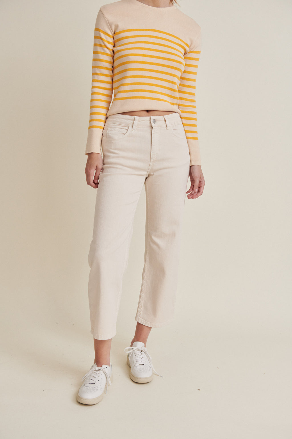 Elisa Cropped Jeans - Birch – Basic Apparel - International